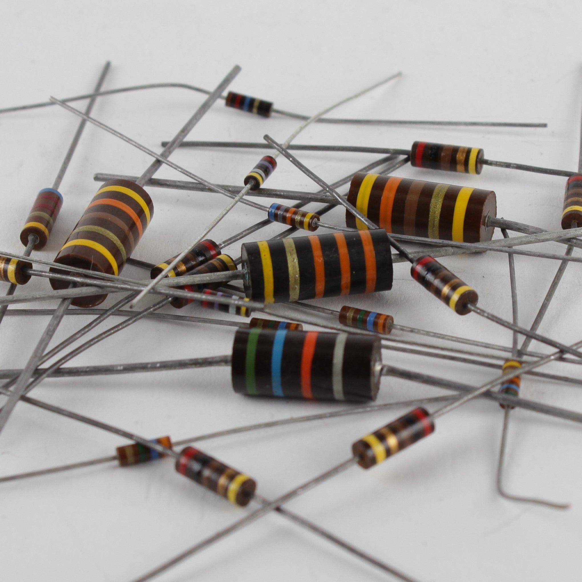 Resistor 2,4R 2R4 1W 5% Allen-Bradley Carbon Composite, batch of 4 ...